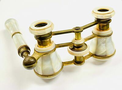 Optical - Opera Glasses With Handle