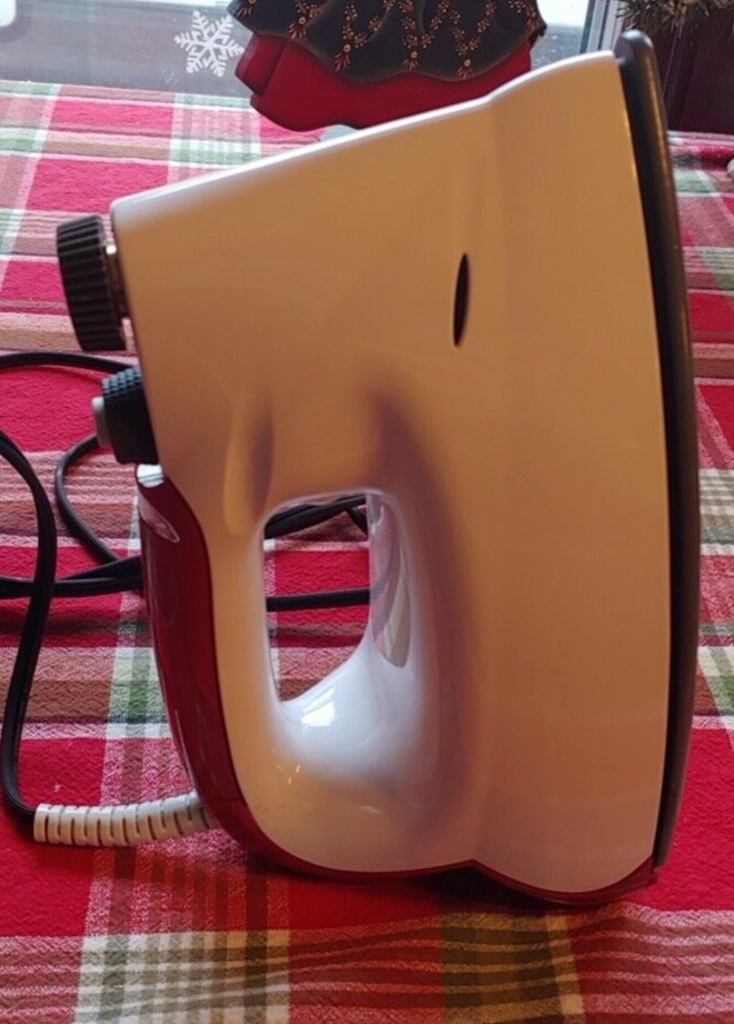 Euro Steam Evolution Iron Model 6399/3 Built In Boiler White Red ...