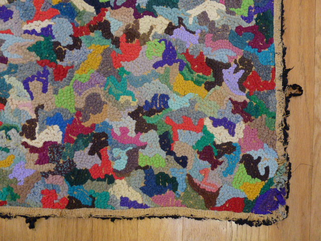 ANTIQUE PRIMITIVE FOLK ART Hand Hooked Rug on Burlap FARM HOUSE or ...