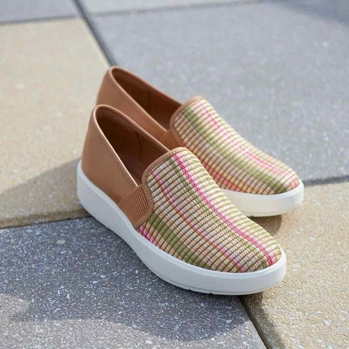 NIB Clarks Layton Petal 9W WIDE Slip On Comfort Sneakers Light Tan ...