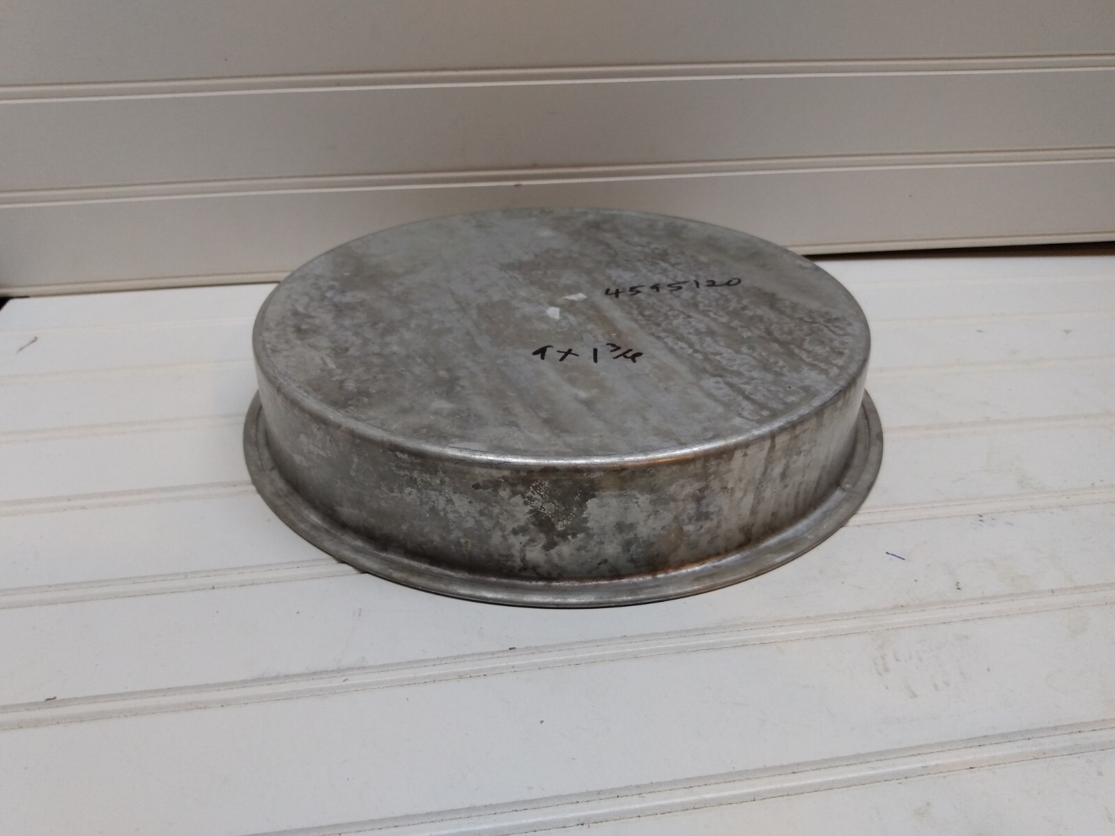 Rema Insulated Aluminum Round Cake Pan Baking Dish Pie Plate Serving ...