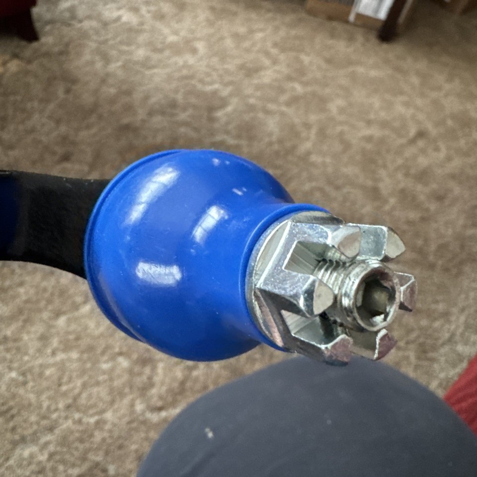 CarQuest 710-257704 Tie Rod End Right Side Open box Hyundai Elantra | eBay