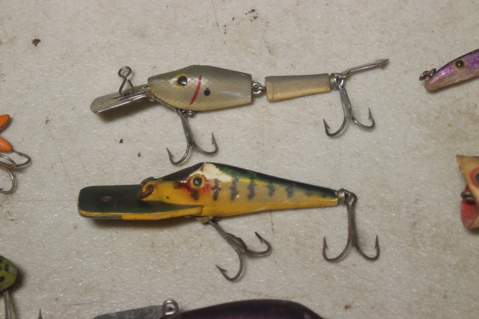 Lot of 12 Vintage Fred Arbogast Lures All Different | eBay
