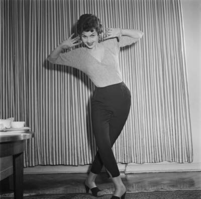 Serbian Actress Nadja Regin Born Nadja Poderegin 1955 Old Photo | eBay