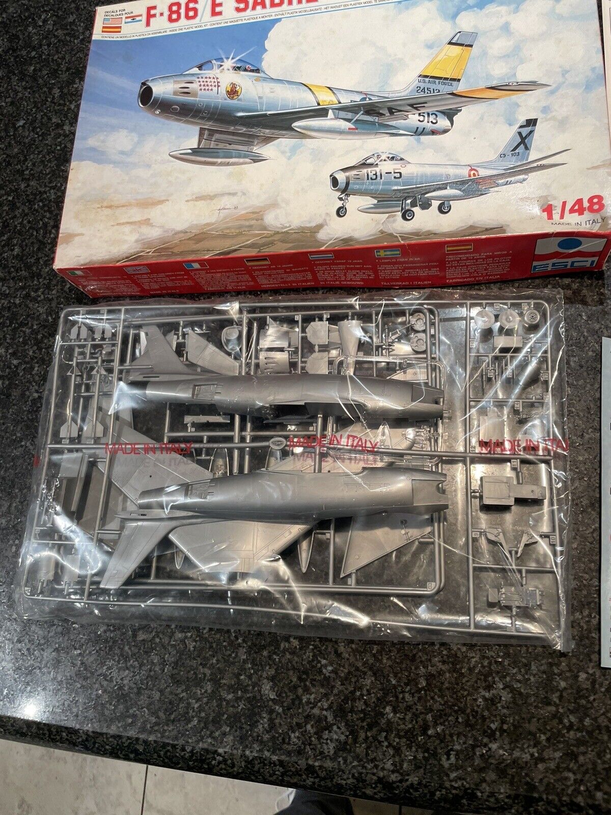 Esci F-86 Sabre USAF Fighter 1/48 Model Kit 4039 Complete Open Box ...