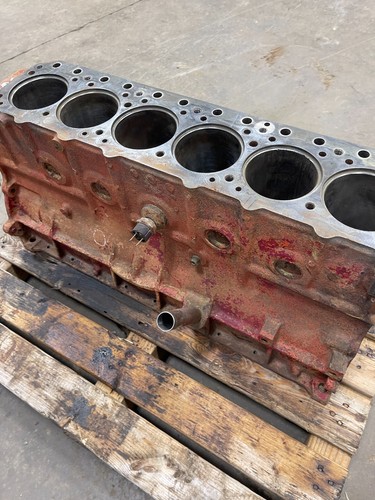 1961 Farmall IH 560 Diesel Tractor Engine Block D282 | eBay
