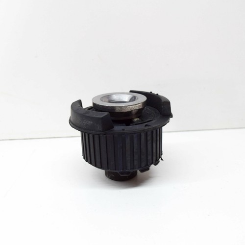 NEW MB C W204 REAR SUBFRAME CARRIER SUSPENSION HUB MOUNT A2043510842 ...