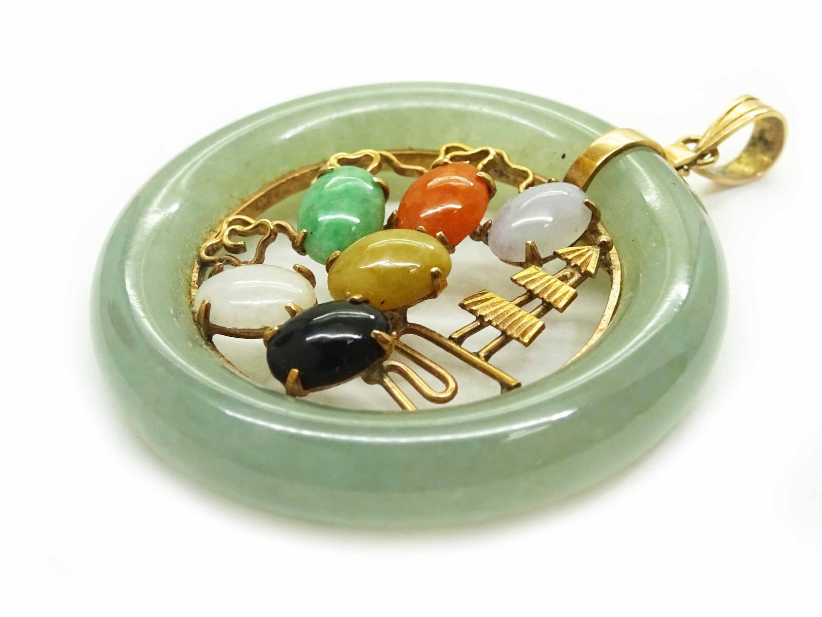 Multicolor Jade Round Filigree Bezel Pendant 14k Gold - Gem