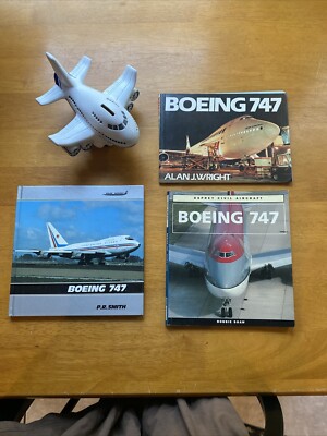 Boeing 747 Lot Bank and books | eBay