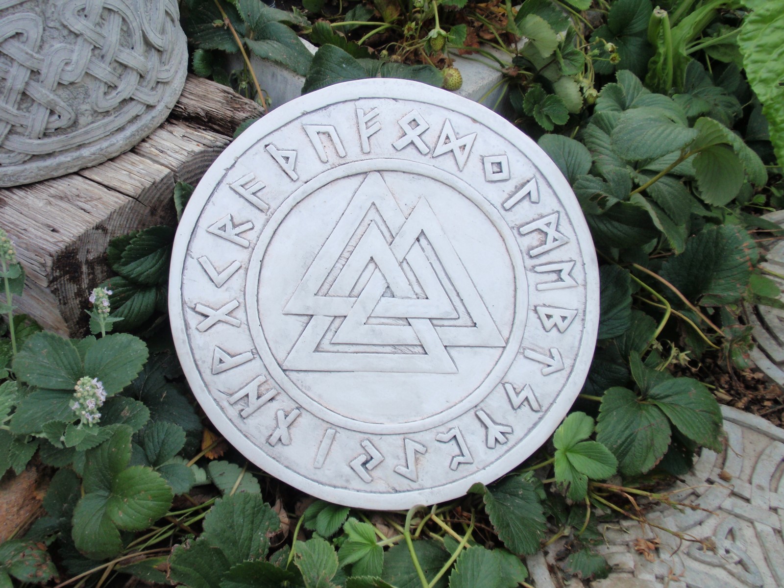 valknut rune circle wall decoration stone finish mjolinr asatru viking ...
