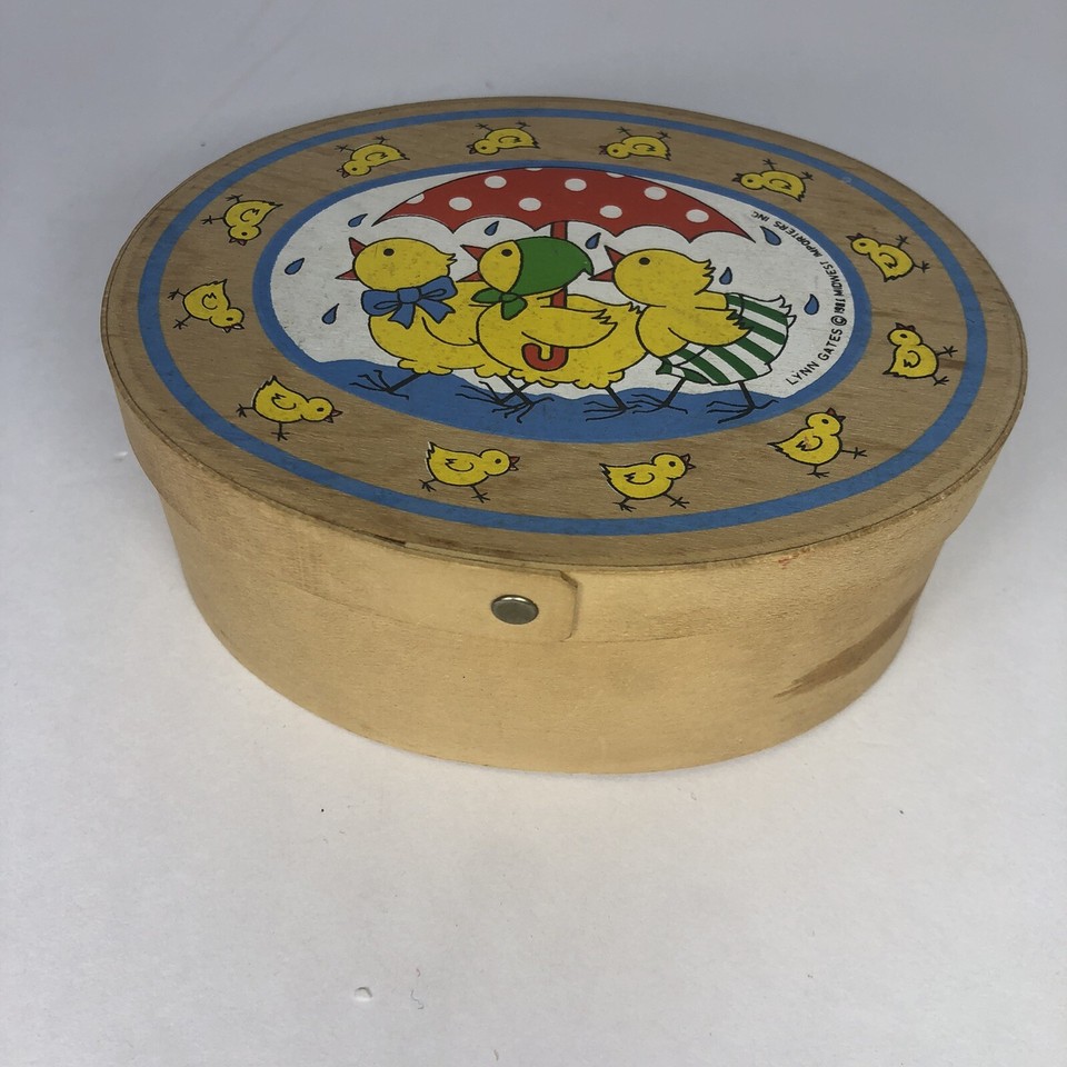 Vintage 1981 Lynn Gates Wood Oval Box - Rainy Day Baby Chicks 5.5” x 4. ...
