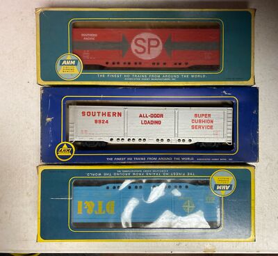 AHM HO Scale Mixed Lot of 3 BN Rolling Stock Train, THE FINEST HO ...