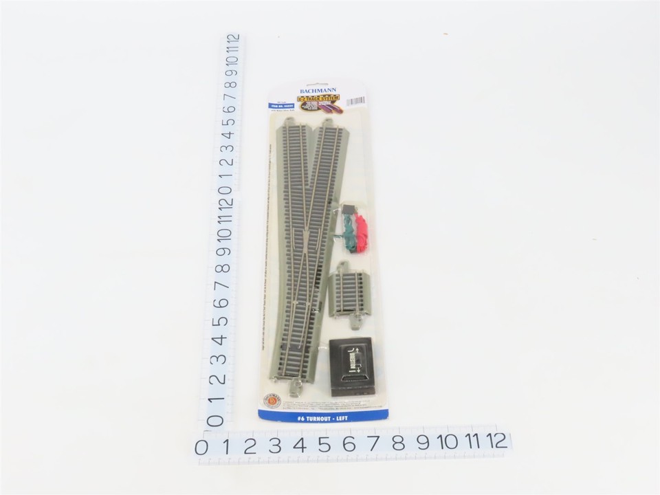 LOT of 4 HO Scale Bachmann E-Z Track 44559 Left Turnout Switches ...