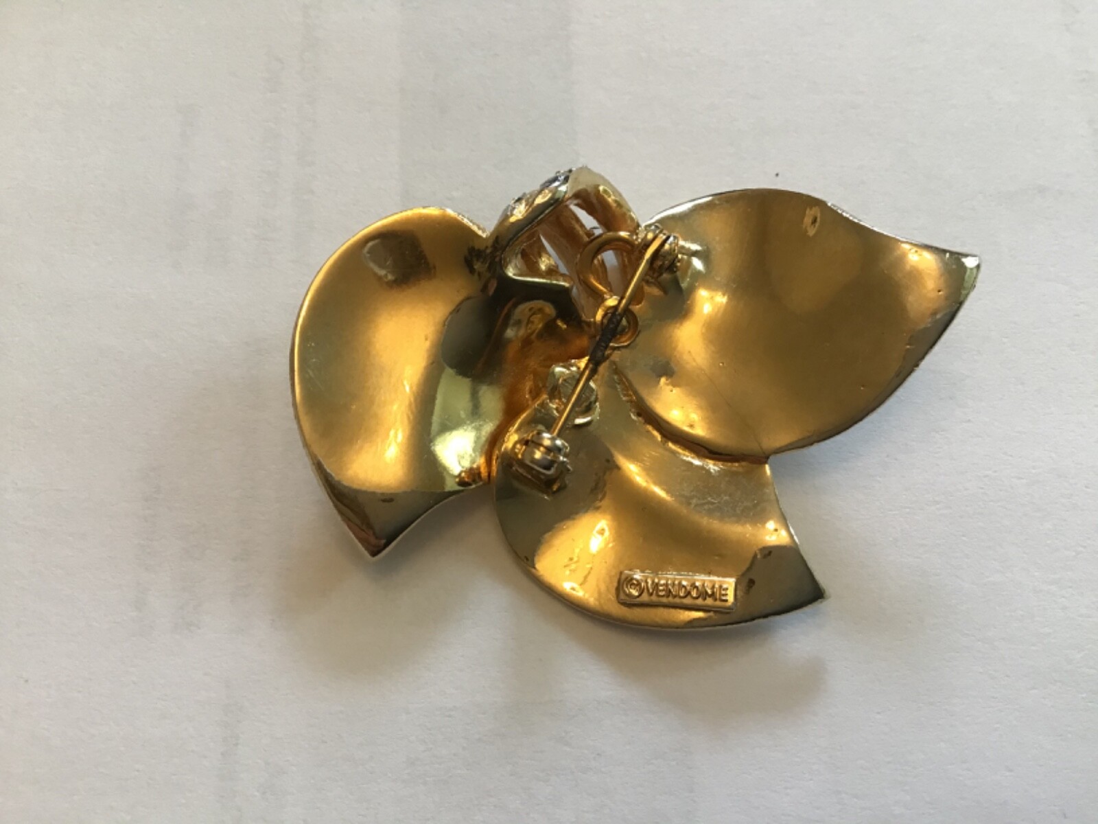 AUTHENTIC VINTAGE VENDOME 3 JEWELED LEAF PIN/BROOCH … - Gem