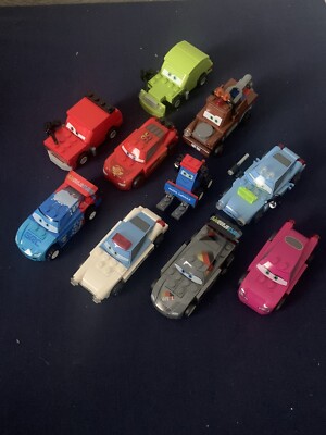 VTG LEGO Disney Pixar CARS Vehicle Build Collection - Mater, Lightning ...