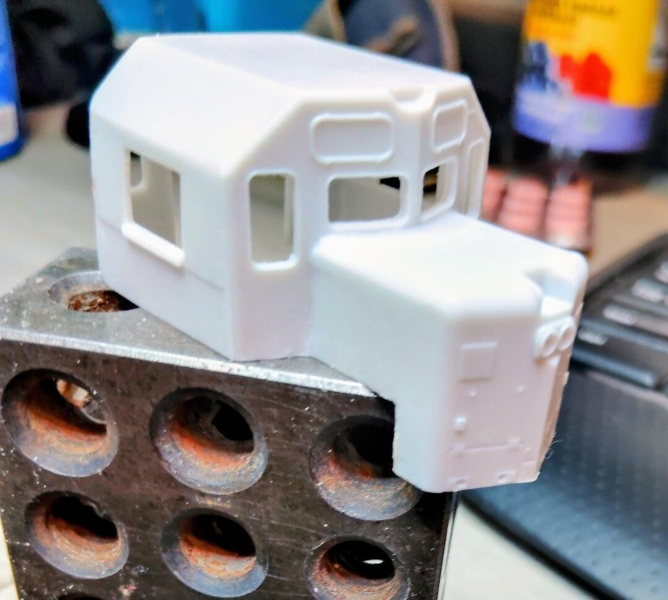 HO Scale, CSX GP 59/60 Demo cab, Resin Kit, Pacific Northwest Resin | eBay