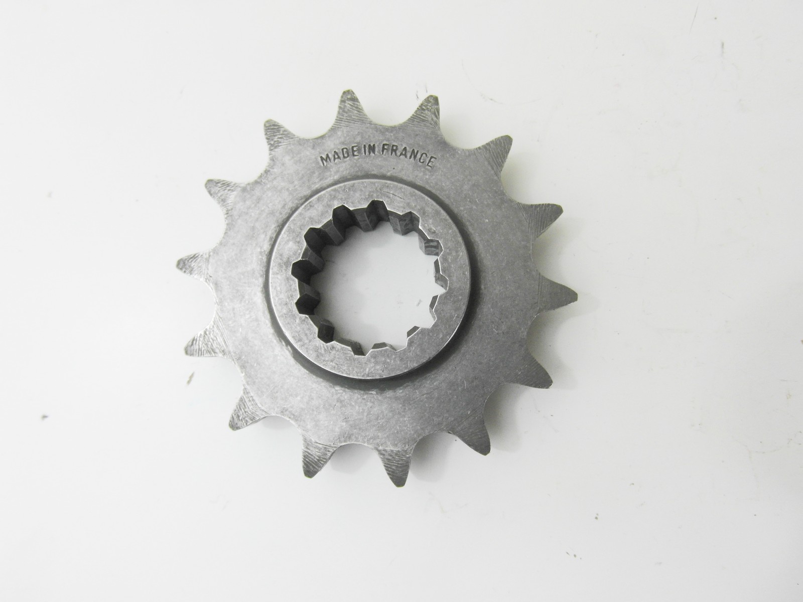 Ritzel 15 Zähne Pinion sprocket drive 15 teeth Honda CB CBR 600F , CBF ...