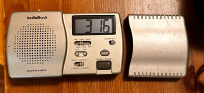 Radio Shack Talking Alarm Clock Radio Shack 43 3105 FM Wireless