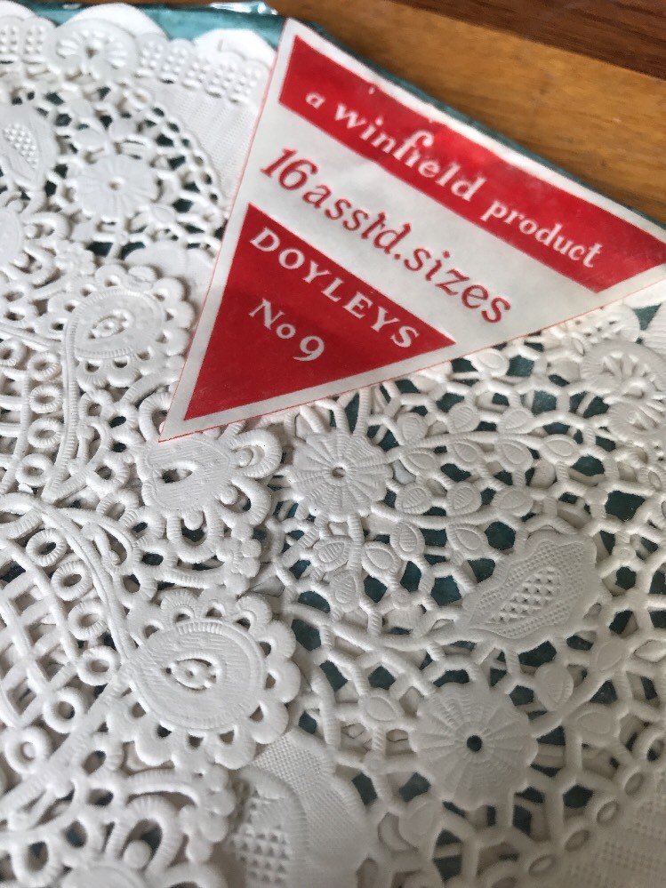 Vintage doyleys/doilies original packaging. Winfield 1950s 4 Left in Pk of 16 | eBay UK