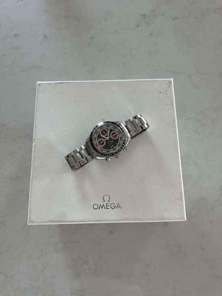 with paper OMEGA Speedmaster 3210.52 Chronograph Automatic Men's Watch ...