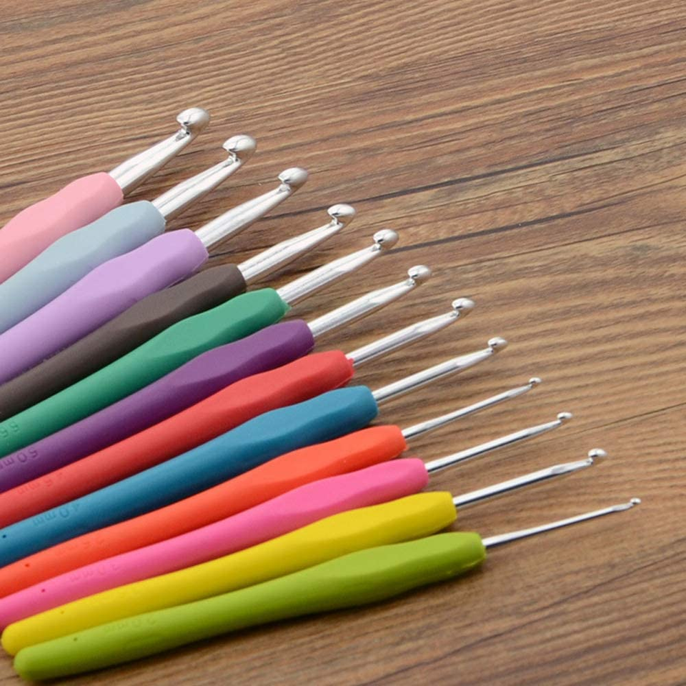 Color Crochet Soft Handle Crochet Tool Crochet Set，12Pieces for Weaving ...