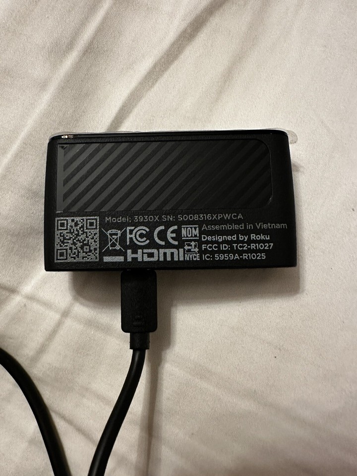 Roku Express Model 3930X HD Streaming Media Player + Remote Power Cord ...