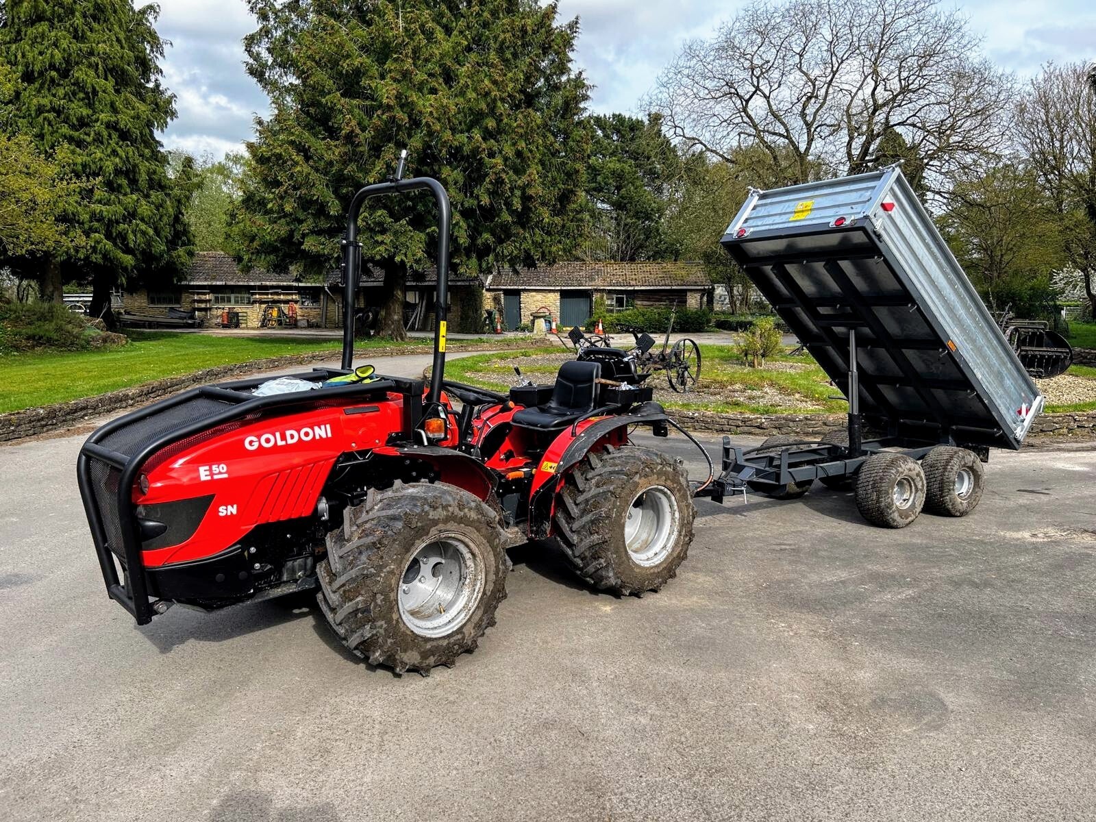 Compact Tractor Trailer 2.5T Hydraulic Tipping Twin Axel Kubota Ford ...
