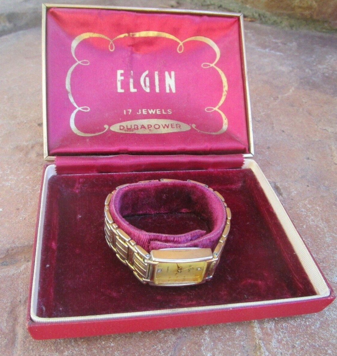 Elgin 17 Jewels Durapower Ladies Quartz Watch With C… - Gem