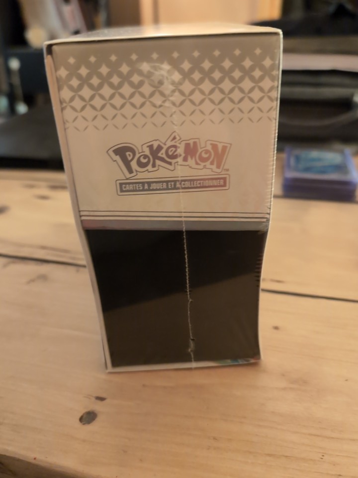POKÉMON ETB EV8.5 | Évolution Prismatique | Scellé FR Coffret dresseur ...