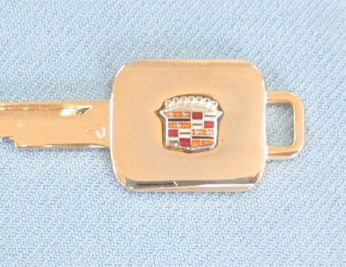 Rare Cadillac Original NOS A&B Yellow Gold Cadillac Crest Key Set B48A ...