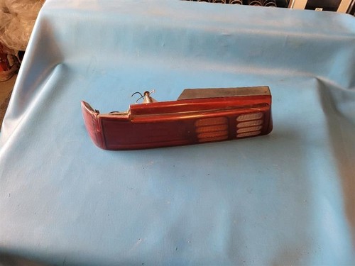 86 87 88 89 90 91 FORD TAURUS LEFT TAIL LIGHT SEDAN SHO RED AND AMBER ...