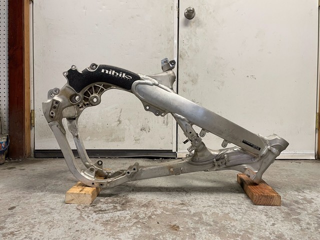 Genuine OEM 2015-2016 Kawasaki Kx250f KX 250f 250 Frame Main Chassis ...