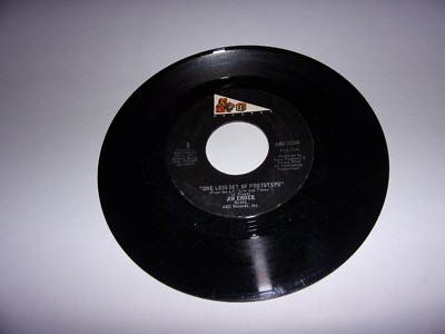 Jim Croce: One Less Set Of Footsteps / It Doesn't Have To Be That Way ...