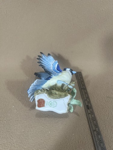 Vintage LEFTON-Blue Jay #01265-Hand-Painted Porcelain Bird Figurine-4 ...