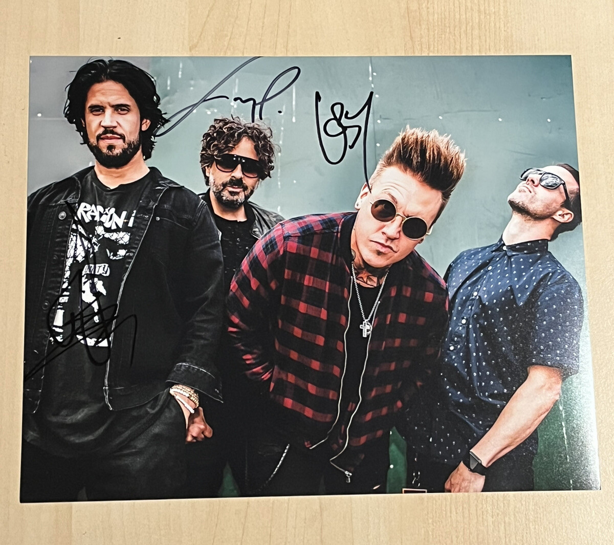PAPA ROACH BAND SIGNED 8X10 PHOTO AUTOGRAPHED RARE JACOBY SHADDIX COA ...