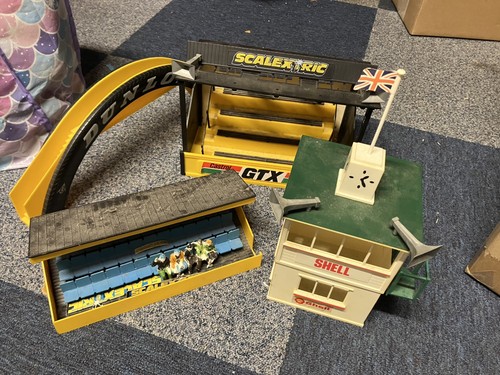 vintage Scalextric building Grandstand, Dunlop bridge, control tower | eBay