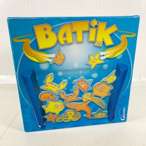 RARE Batik Kid Wooden Puzzle Strategy Game - 1997 Gigamic - Missing ...