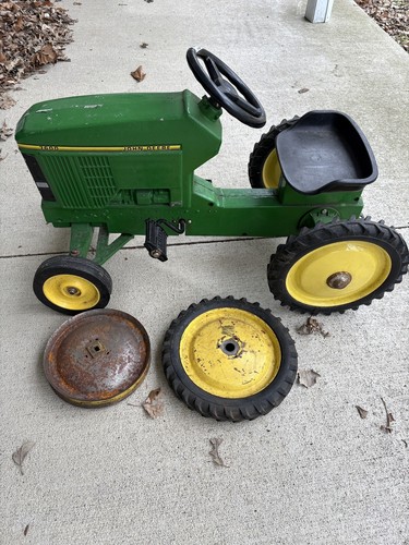 John Deere ERTL 7600 Die Cast metal Wide Front Pedal Tractor+2 Wheels ...