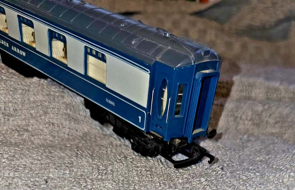 OO Gauge BR Golden Arrow Pullman 1st Class Dining Car Coach S309S NO ...