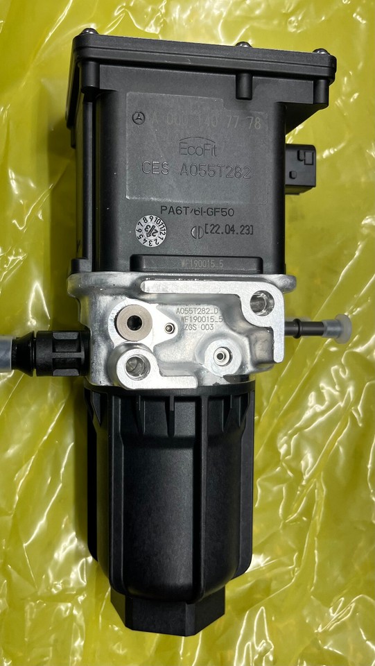Freightliner DEF Pump for DD15, MX13 and Cummins, EA0011400678 ...