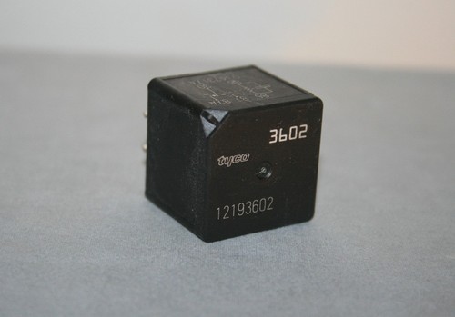 Tyco GM relay 12193602 fuel diesel blower ABS daytime running lights ...