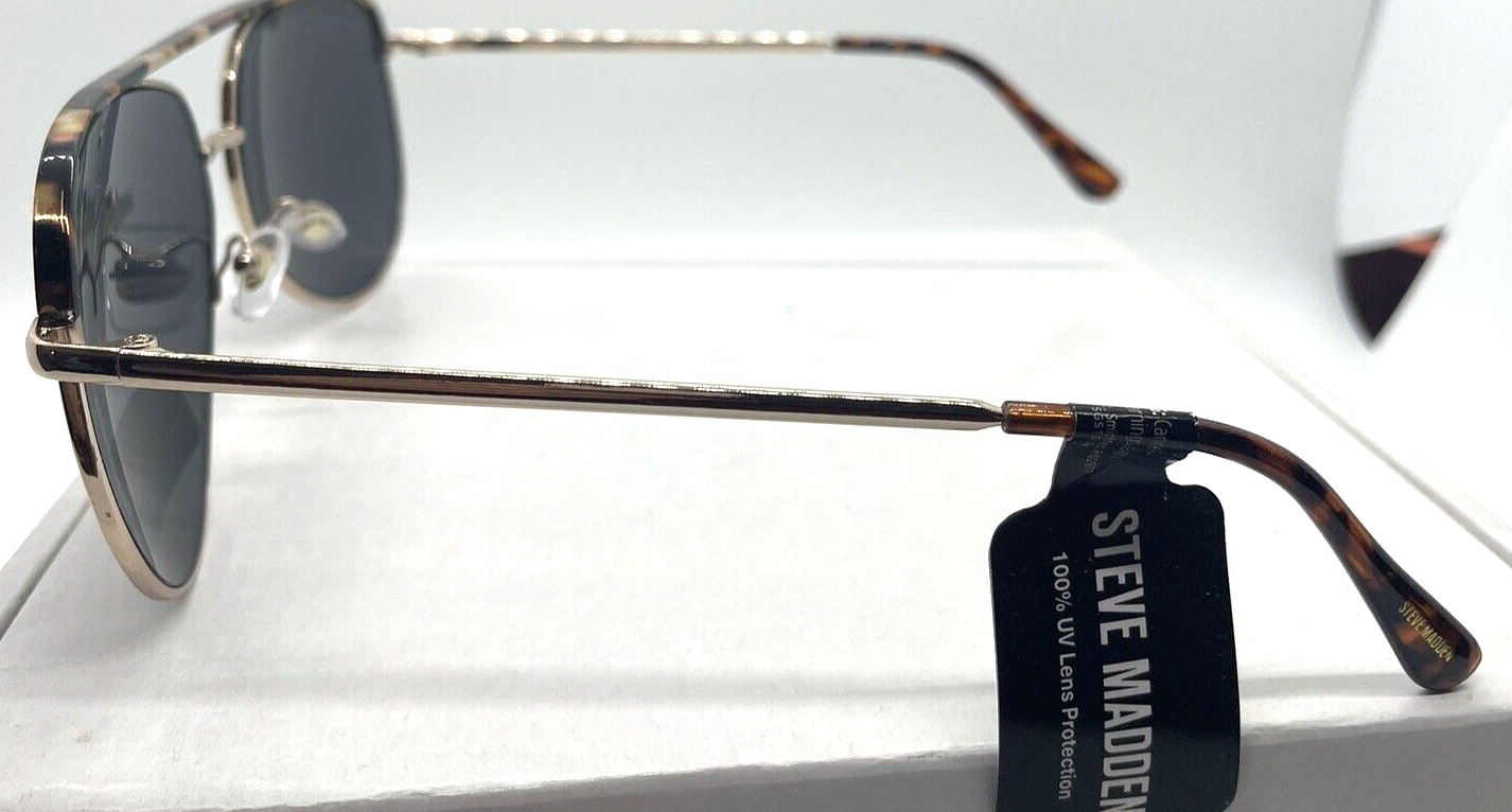 Steve Madden Aviator sunglasses Gold frame Black tint tortoise shell ...