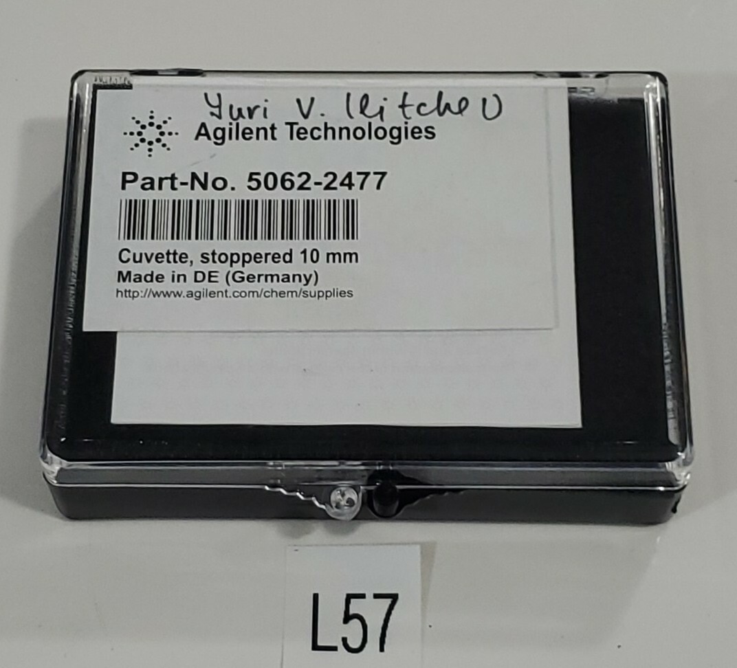 *NEW* Agilent Technologies 5062-2477 Cuvette Stoppered 10mm Path ...