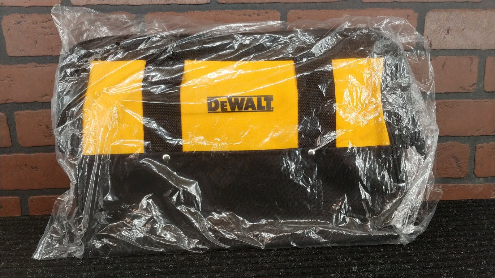 Dewalt DCK016 Heavy Duty Canvas Contractor Tool Storage Bag-***NEW ...