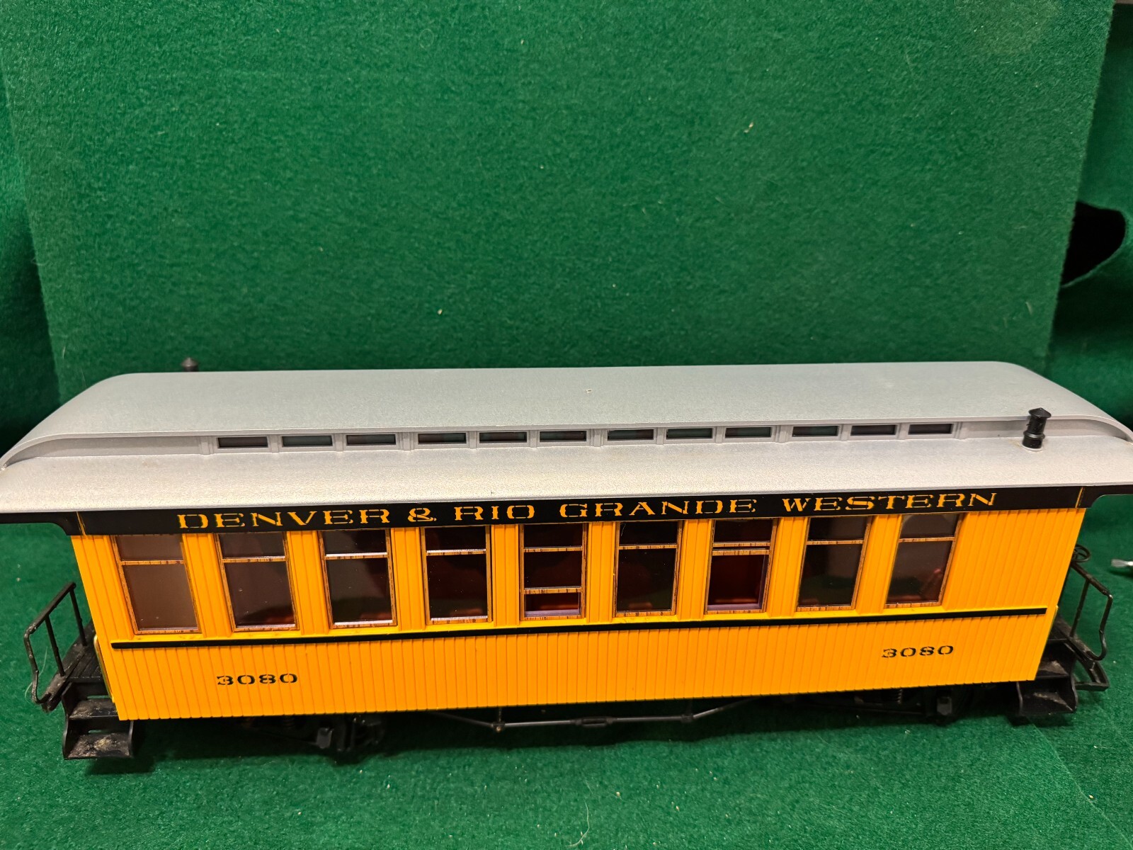 Set of two LGB G gauge Denver and Rio Grande Western Passenger cars ...