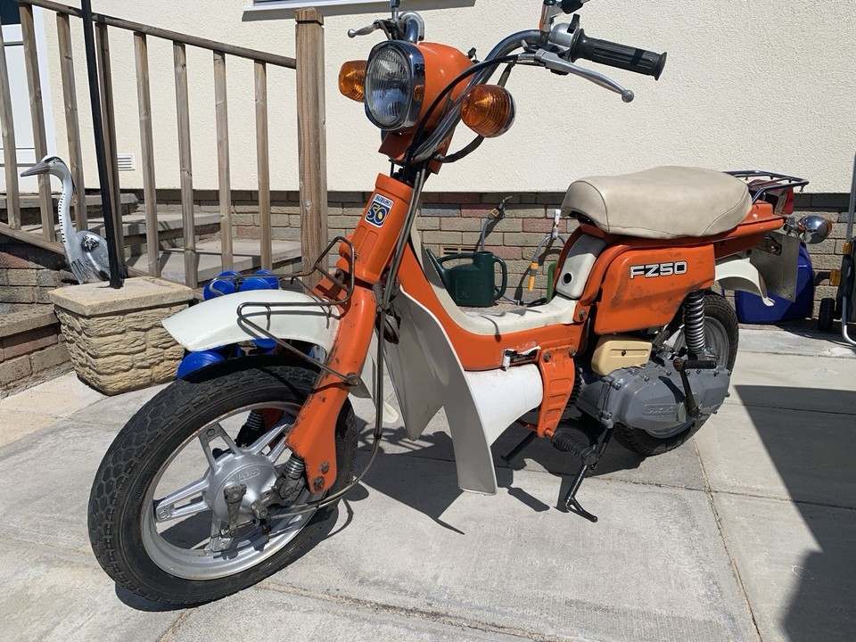 Suzuki FZ50 in orange has been stood In shed for 4 yrs or more | eBay UK
