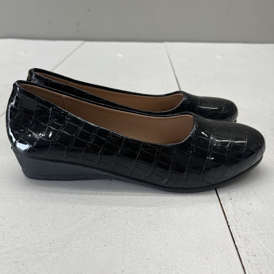 SHEIN Black Closed Toe Low Heel Wedge Shoes Reptile Pattern Women Sz 8. ...