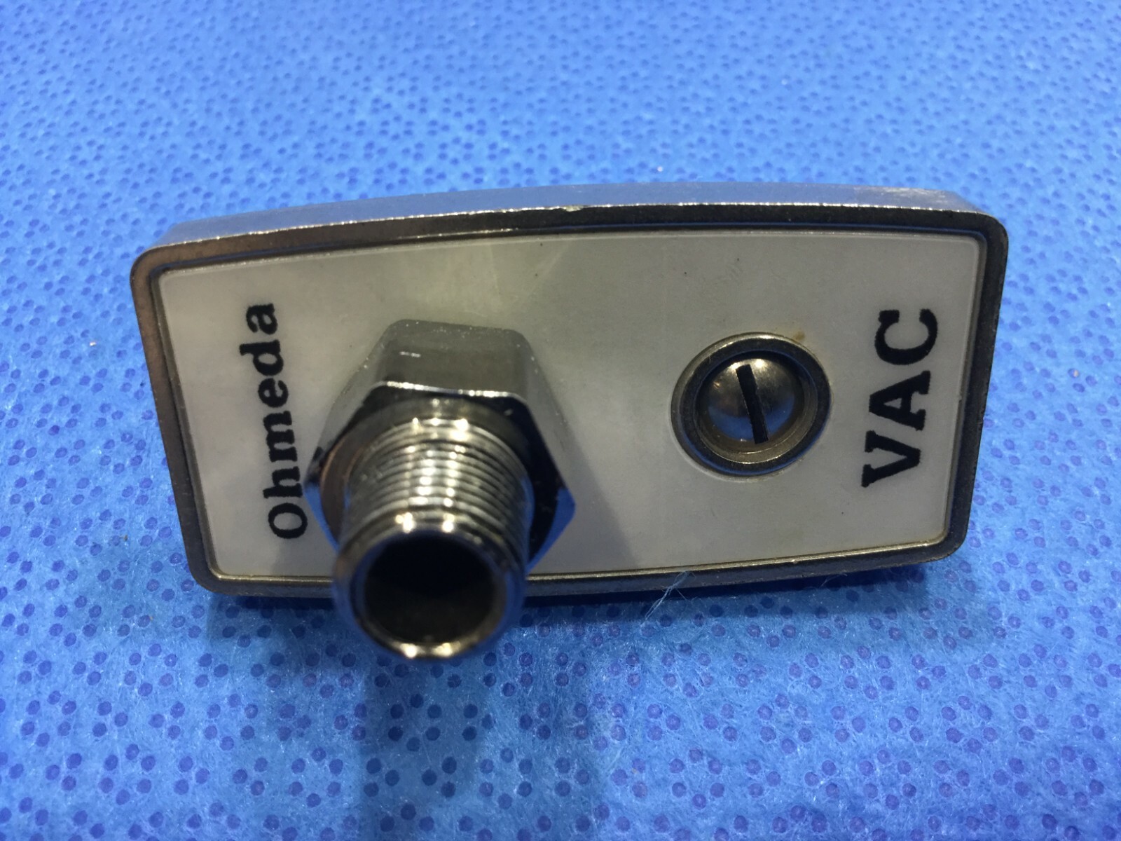 1 Used Ohmeda Medical Adapter - Rear Vacuum/Suction Unit Connector - 1/ ...