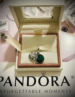 Authentic Pandora Christmas Meet Me Under The Mistletoe Dangle Charm ...