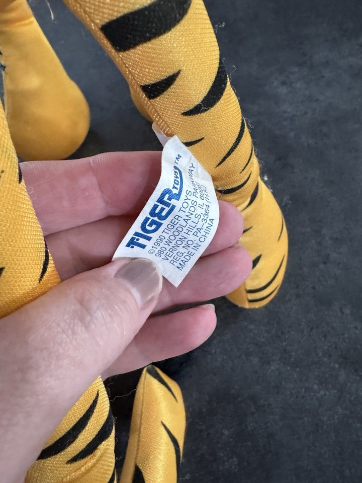 Lanky Doodles Tail Stripe Tiger Toys 1990 Plush Stuffed Animal Hyper ...